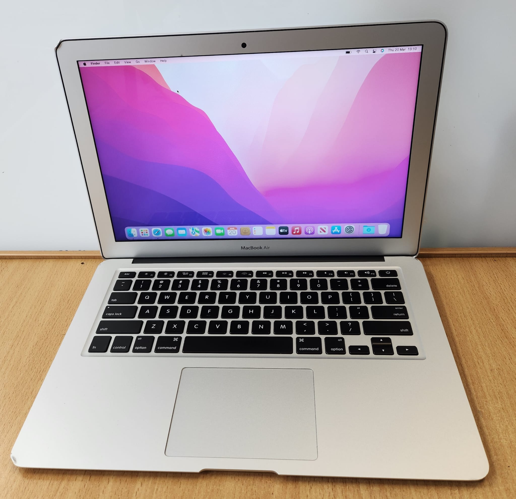 Pre-owned Apple MacBook Air 13-inch (2017) – Sleek Performance ...